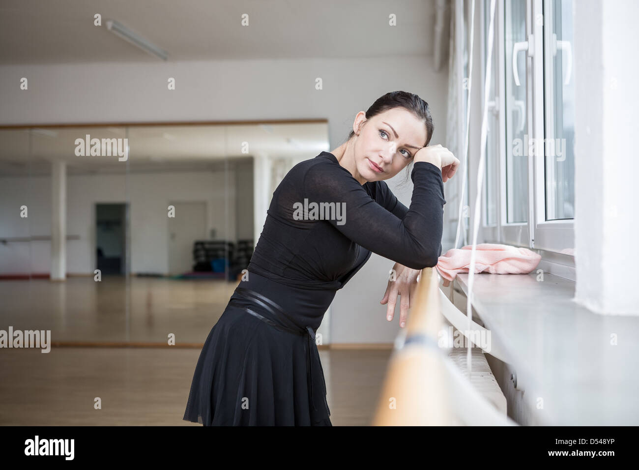 female ballet dancer at a rehearsal Stock Photo - Alamy