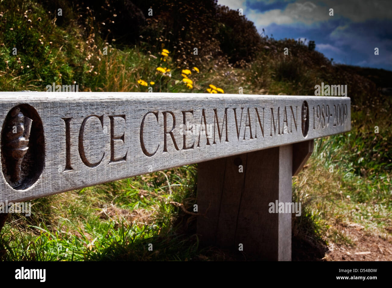 Coastal path bench Stock Photo - Alamy