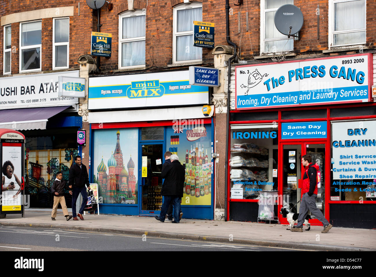 Ealing common hi-res stock photography and images - Alamy