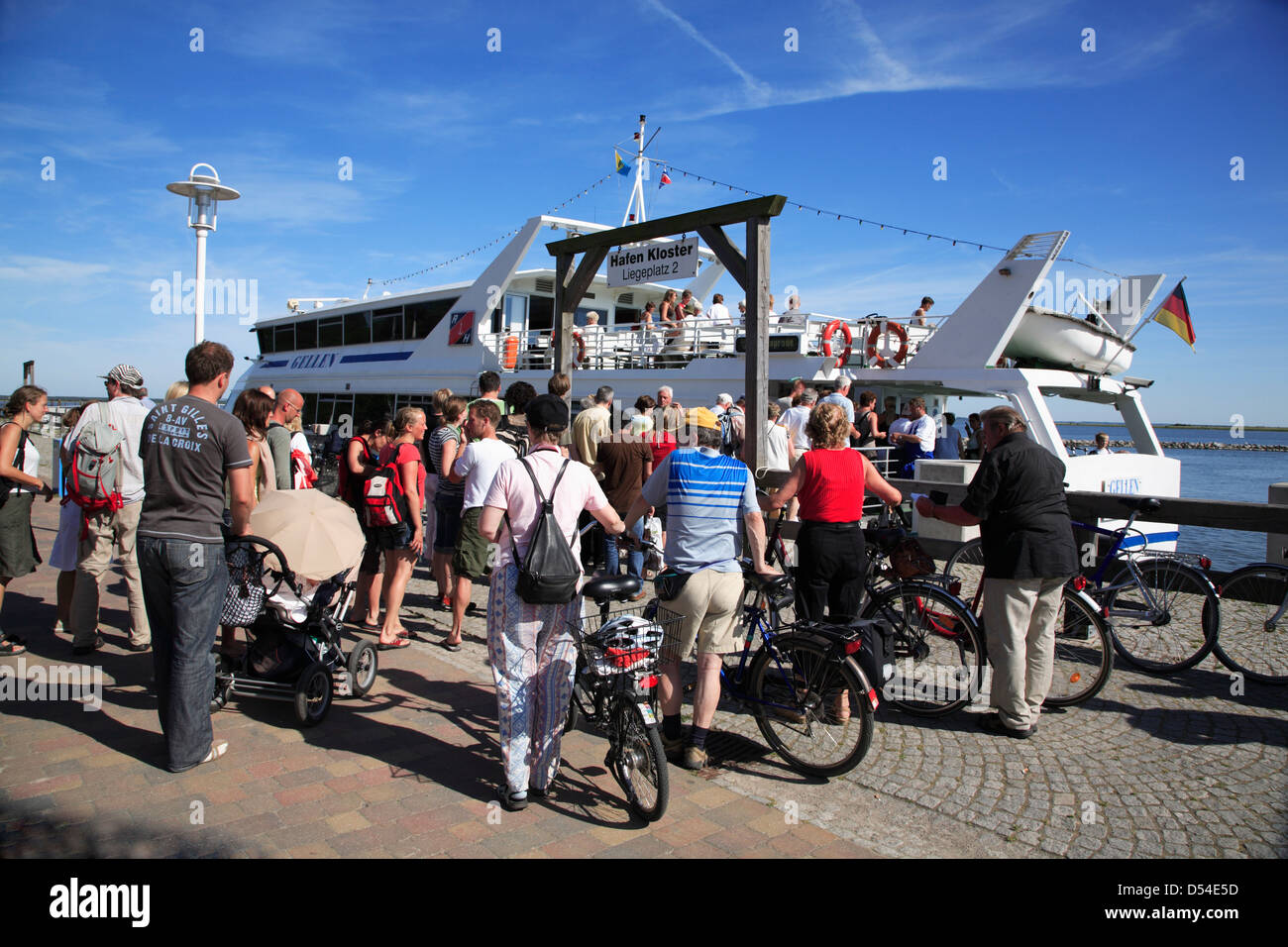 Hiddensee Island, tourists waiting at ferry in Kloster harbor ...