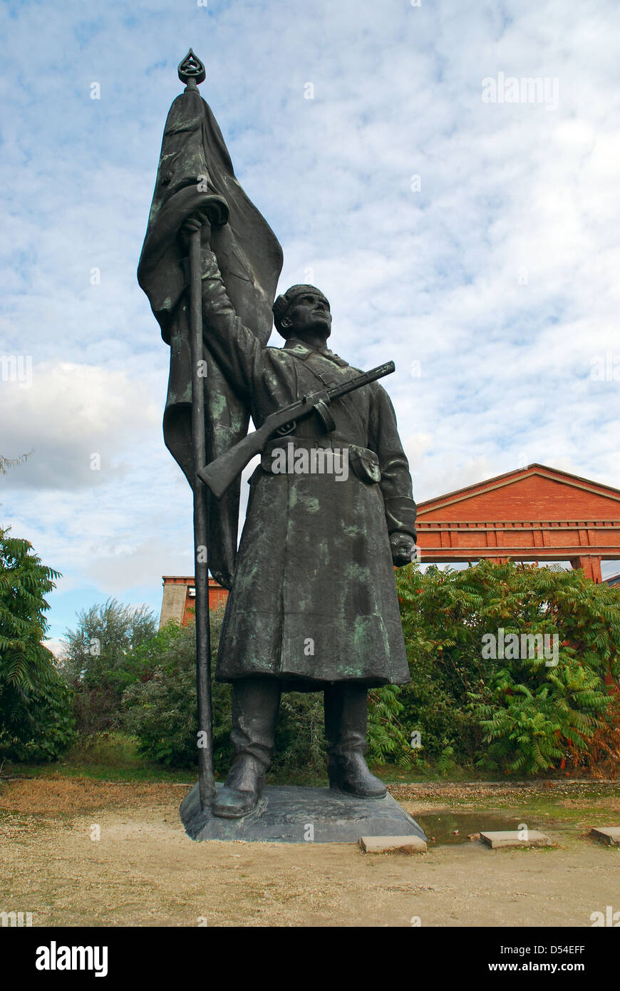 Red Army soldier statue, Memento Park Stock Photo - Alamy