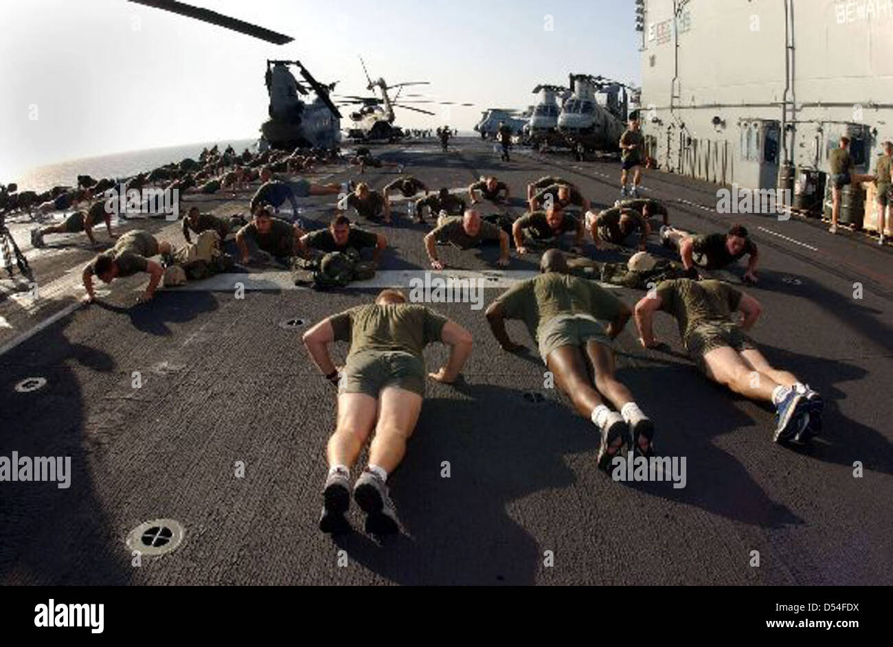 Pakistani navy air force hi-res stock photography and images - Alamy