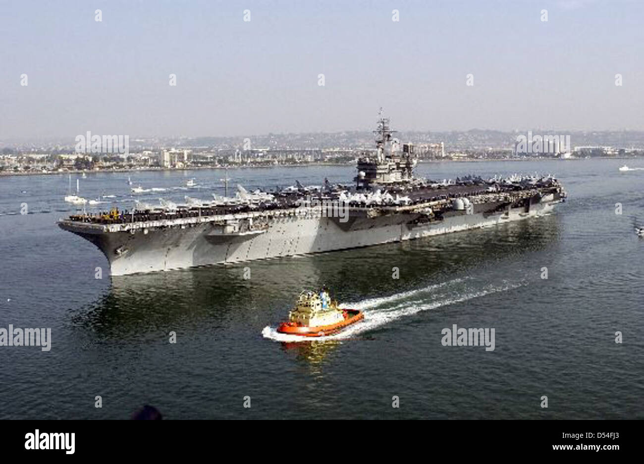 Uss constellation cv 64 hi-res stock photography and images - Alamy