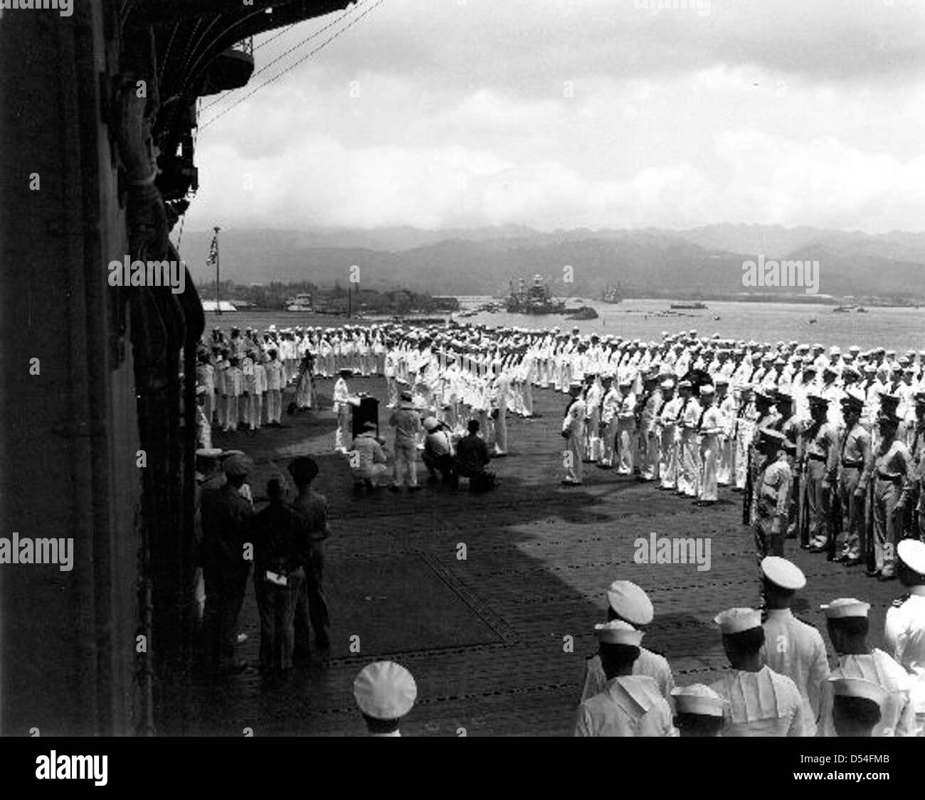 Uss enterprise 6 hi-res stock photography and images - Alamy