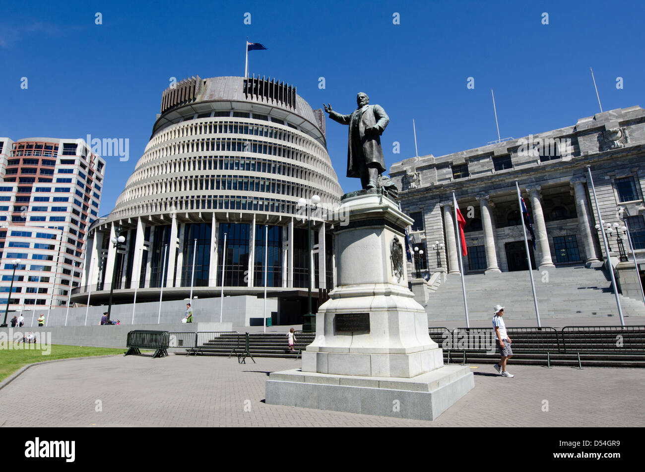 Nz Beehive Building High Resolution Stock Photography and Images - Alamy