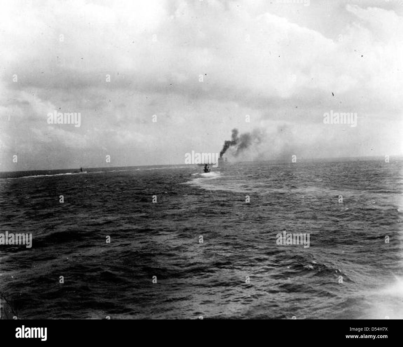 The USS Lexington (CV-2), an aircraft carrier of the Lexington-class ...