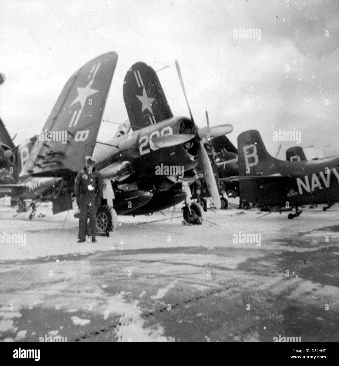 USS Princeton (CV-37), an Essex-class aircraft carrier, served in key ...