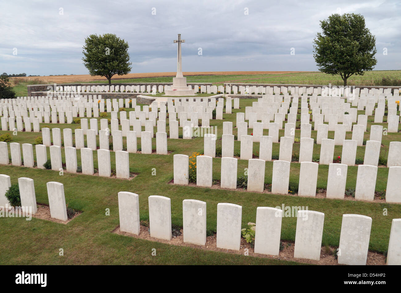 Ww1 graves somme hi-res stock photography and images - Alamy