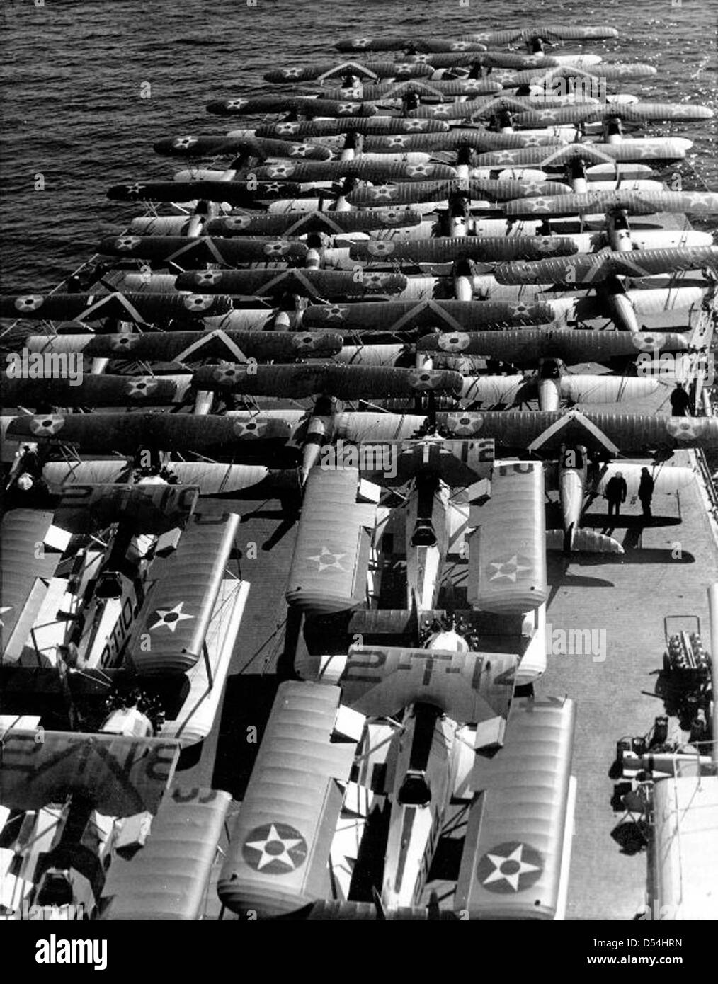 Aircraft carrier uss saratoga Black and White Stock Photos & Images - Alamy