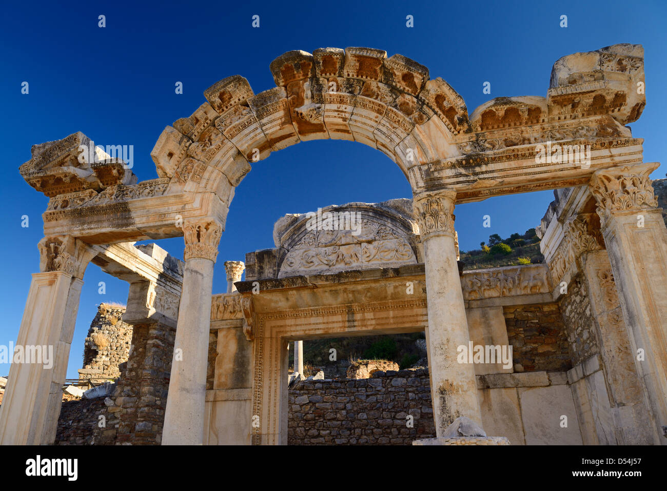 Stone archway hi-res stock photography and images - Alamy