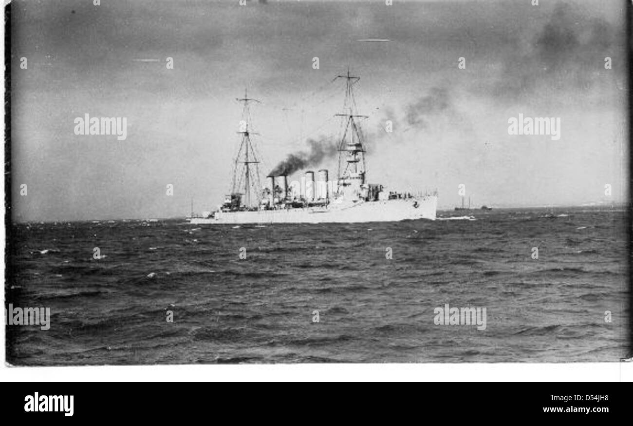 Uss raleigh hi-res stock photography and images - Alamy