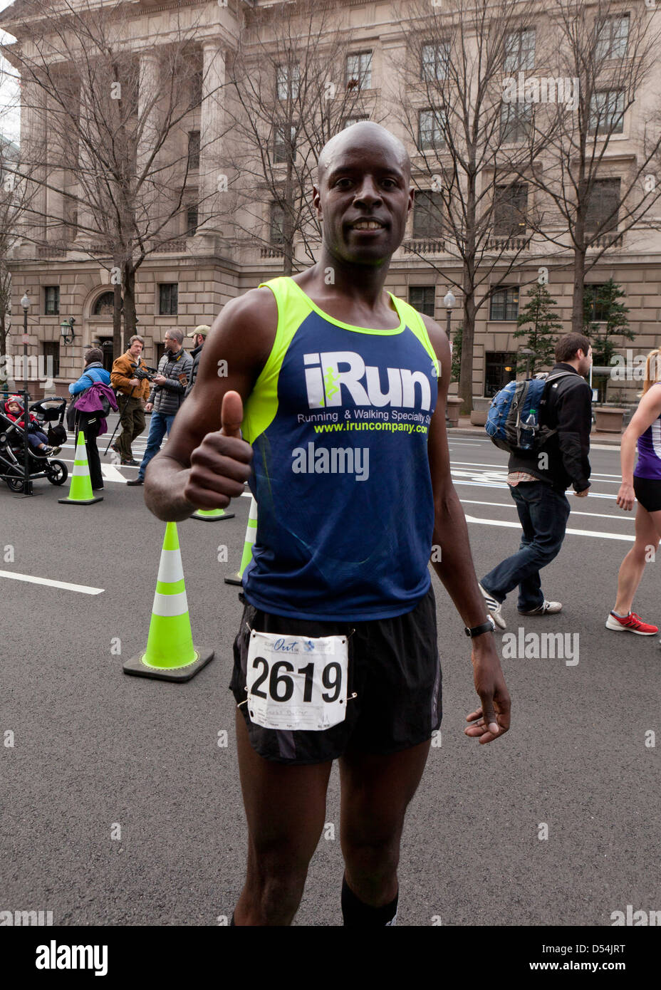 African runner hi-res stock photography and images - Alamy