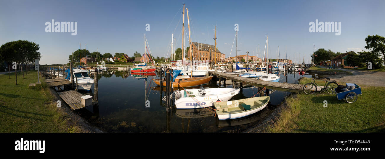 Orth, Germany, the town center and inner harbor of Orth Stock Photo - Alamy