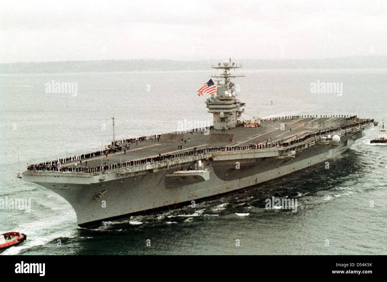 Uss carl vinson cvn70 hi-res stock photography and images - Alamy