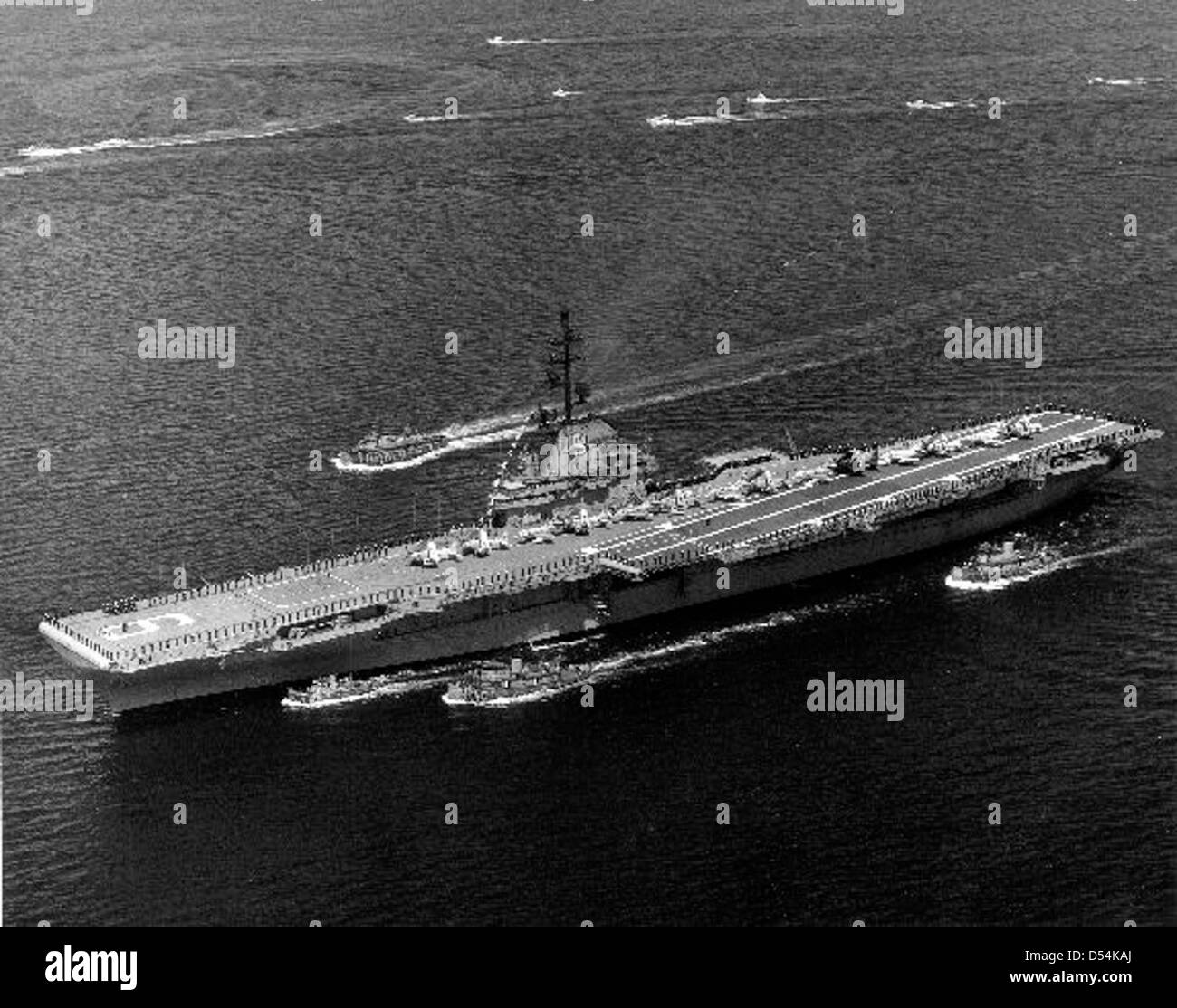 Uss essex cv 9 hi-res stock photography and images - Alamy
