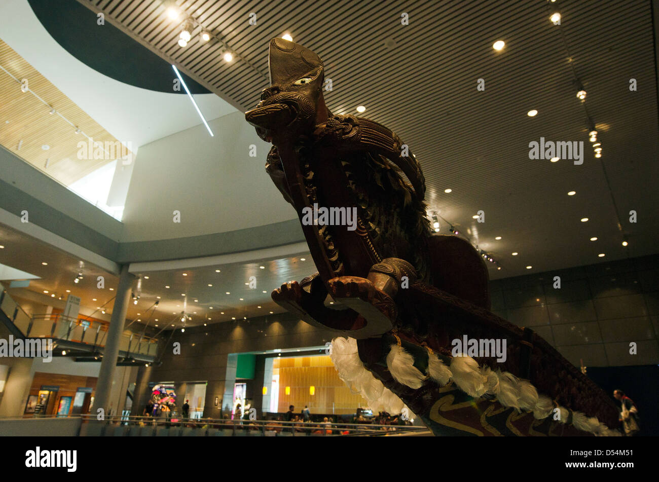 Maori Warrior Sculpture High Resolution Stock Photography and Images ...