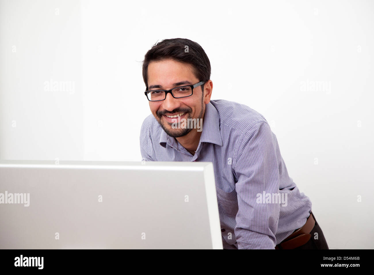 Man using computer graphic hi-res stock photography and images - Alamy