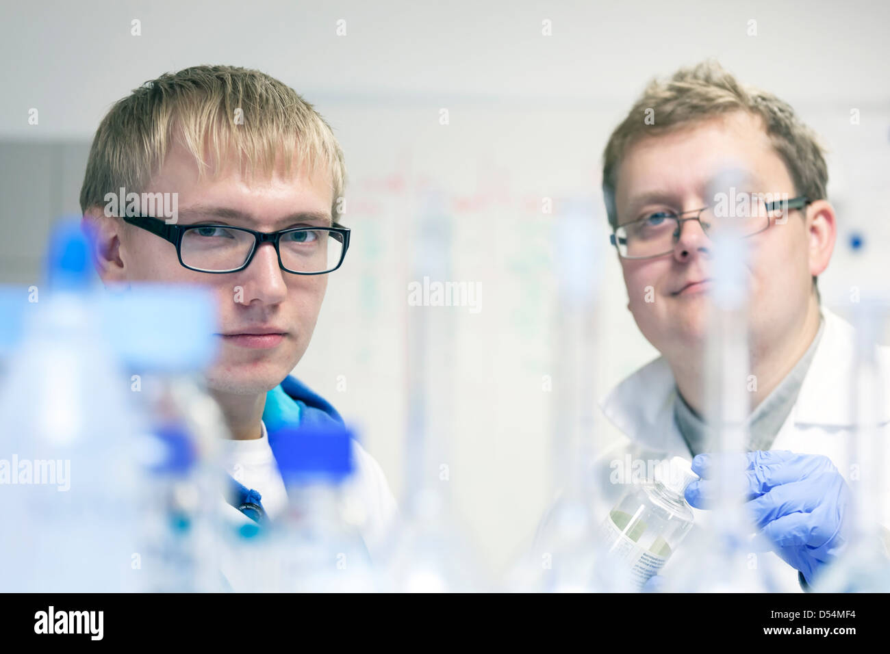 Technical lab hi-res stock photography and images - Alamy