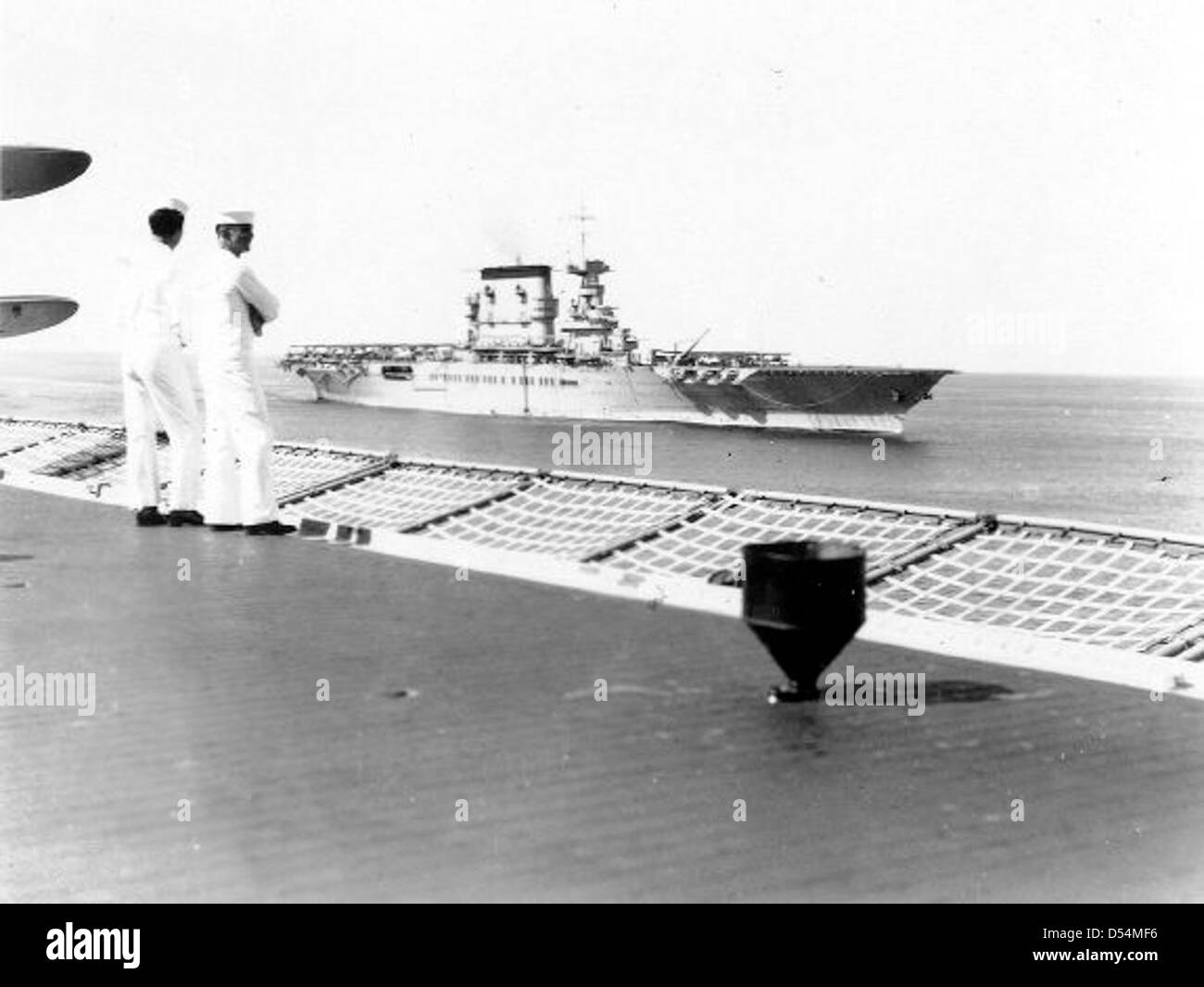 The USS Lexington (CV-2) was an aircraft carrier commissioned in 1927 ...