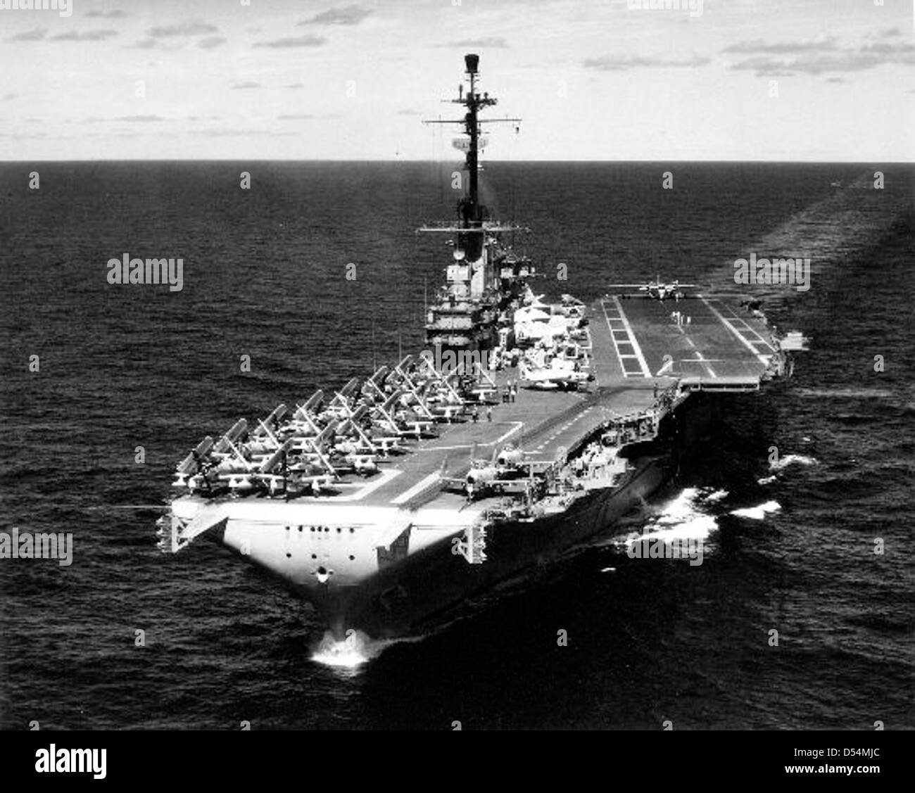 USS Lexington (CV-16), an Essex-class aircraft carrier, played a ...