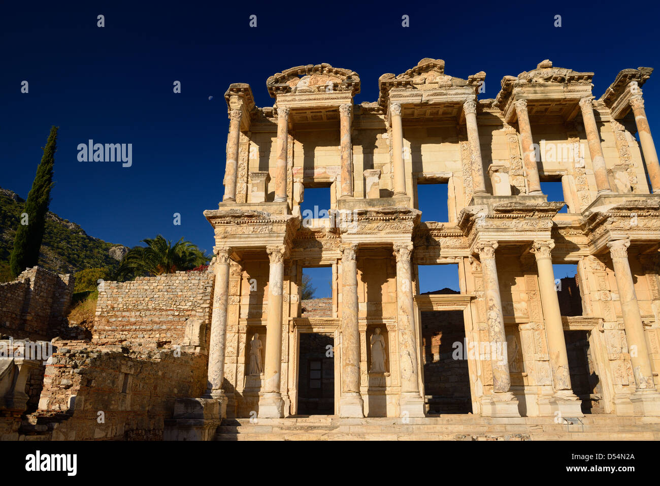 Library of celsus in the ancient city of ephesus hi-res stock ...