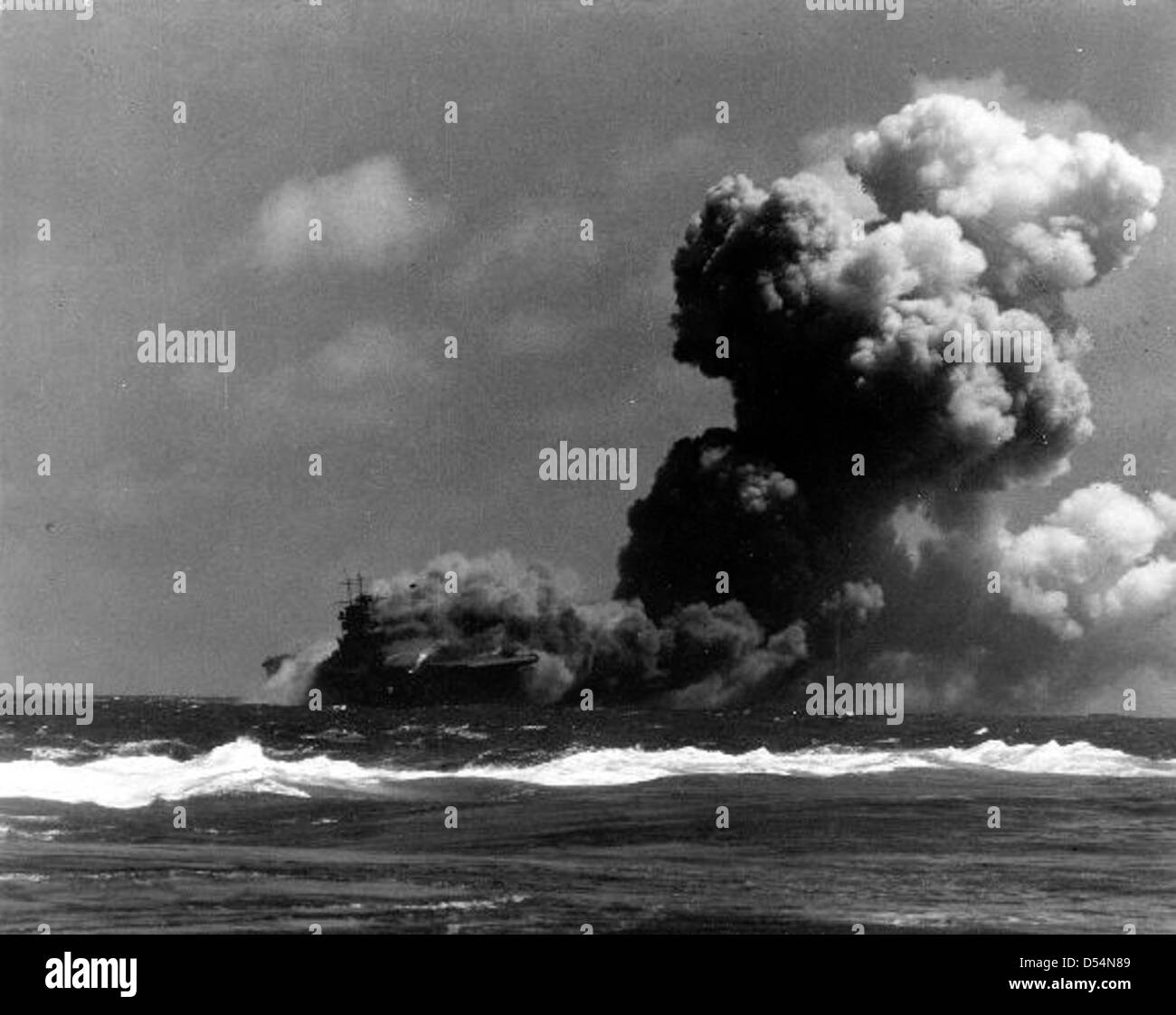 Uss wasp cv 7 hi-res stock photography and images - Alamy