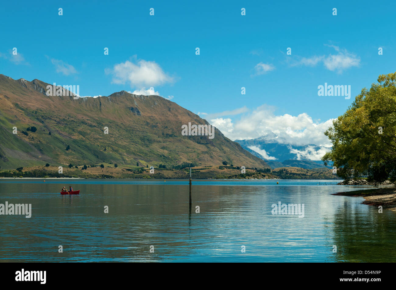 Nz lake wanaka hi-res stock photography and images - Alamy