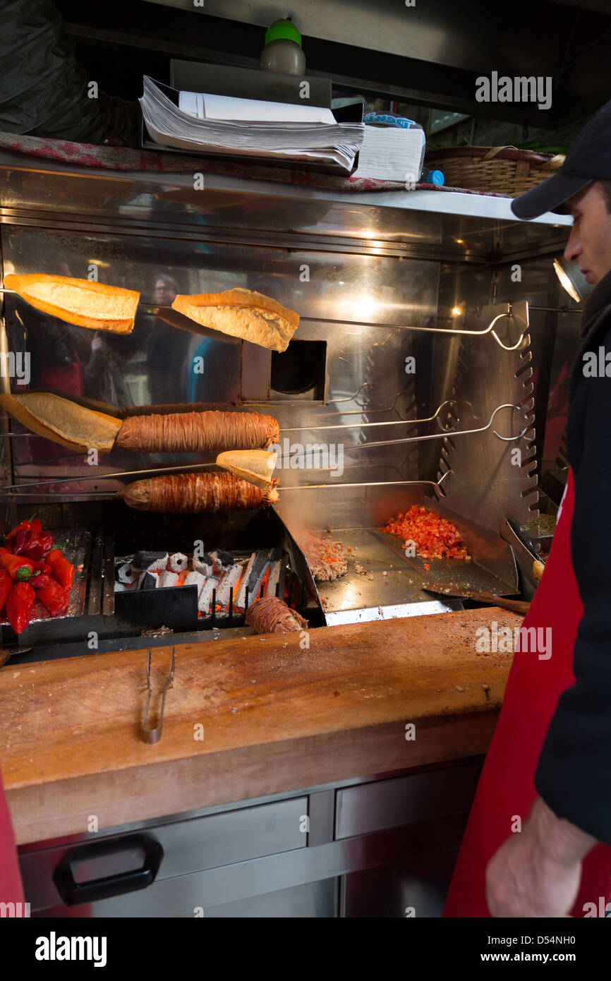 Kokoreç hi-res stock photography and images - Alamy