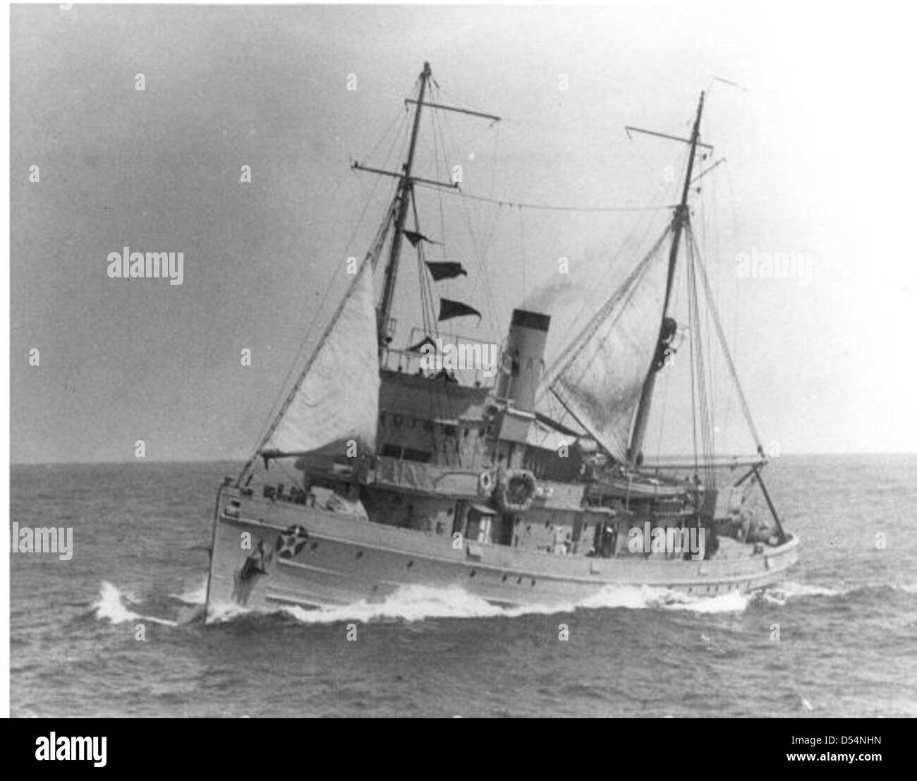 Wwii minesweeper hi-res stock photography and images - Alamy