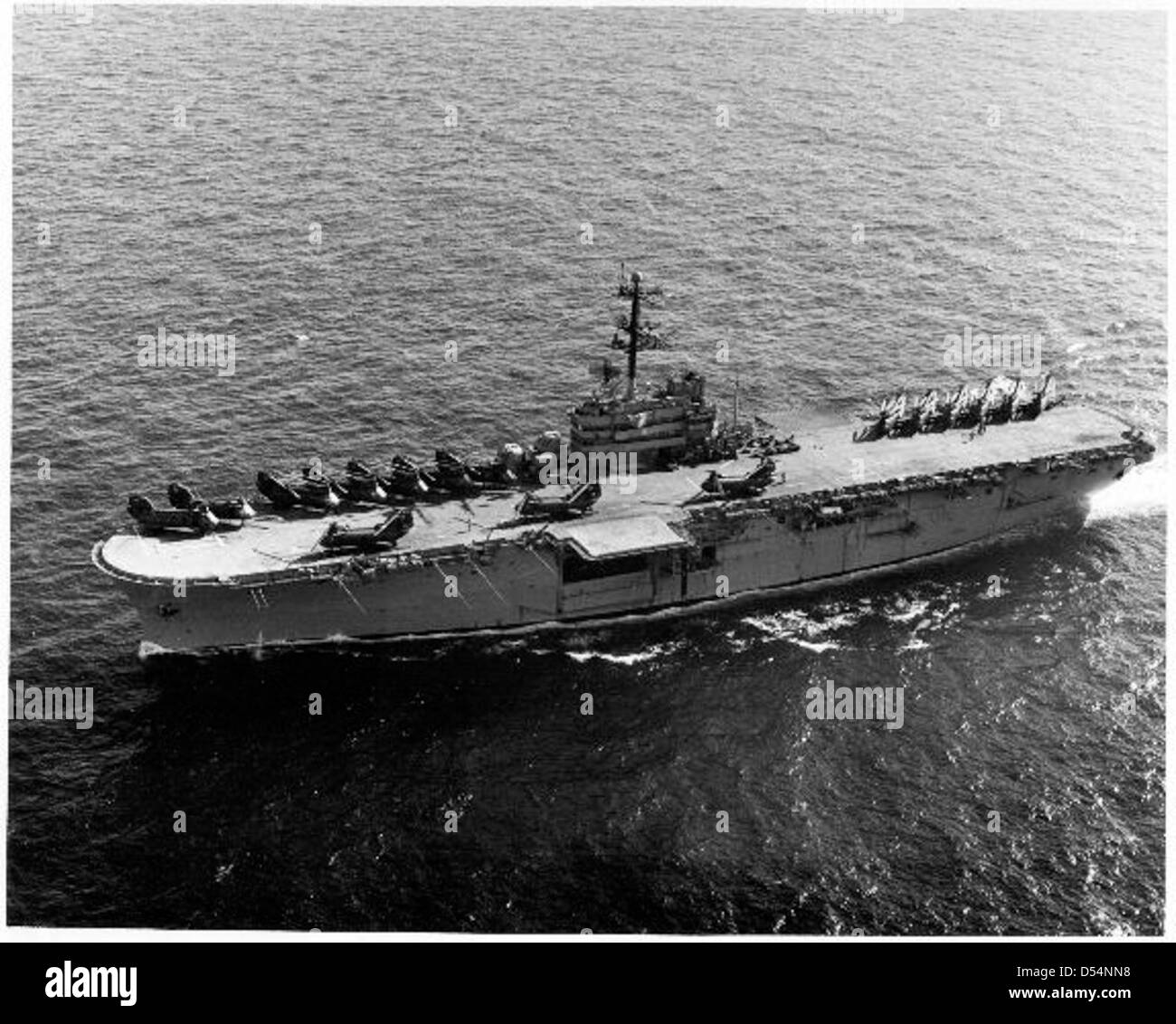 Uss new orleans lph 11 hi-res stock photography and images - Alamy