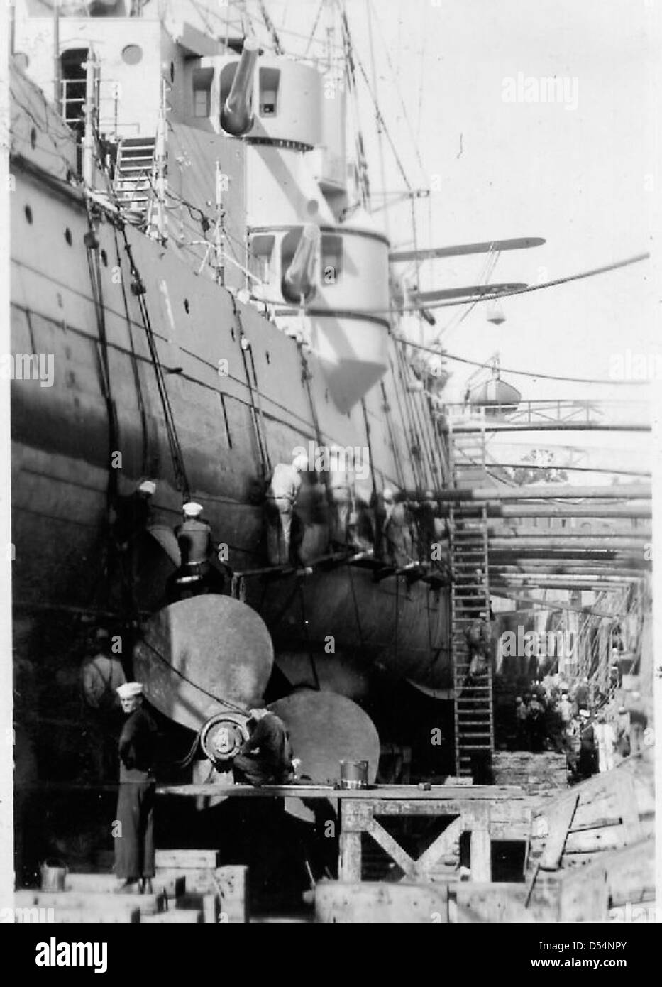 CL10 in drydock 1936 Stock Photo - Alamy