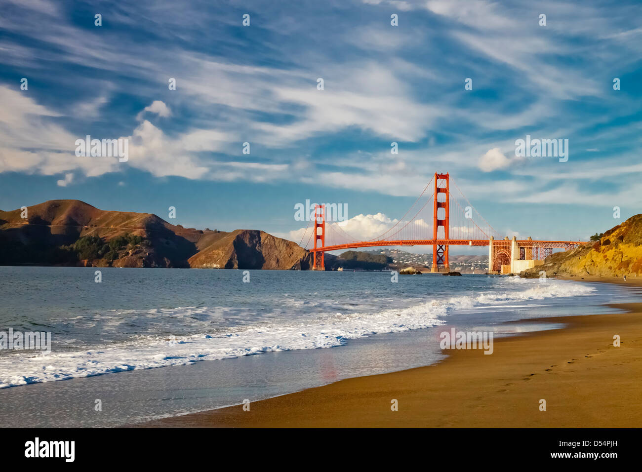 The Golden Gate Bridge in San Francisco bay Stock Photo - Alamy