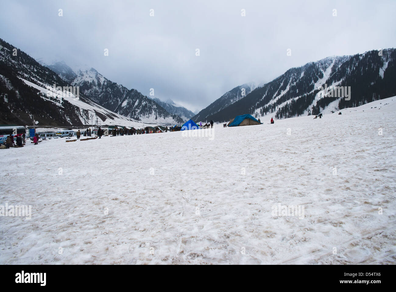 Sonmarg snow hi-res stock photography and images - Alamy