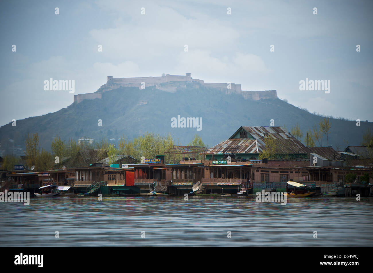 Banks of river jhelum hi-res stock photography and images - Alamy
