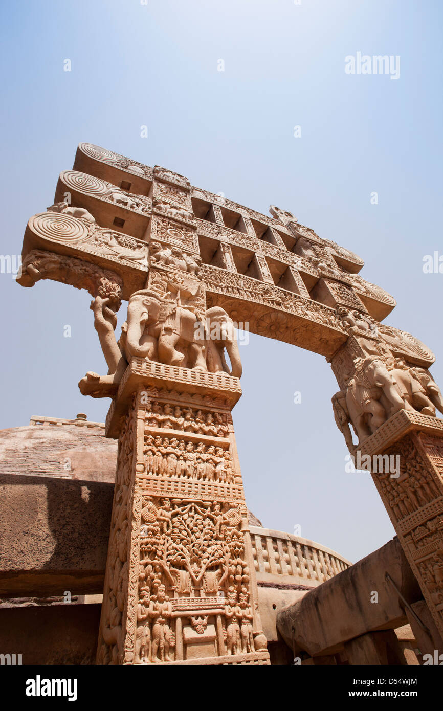 Sanchi stupa carving hi-res stock photography and images - Alamy