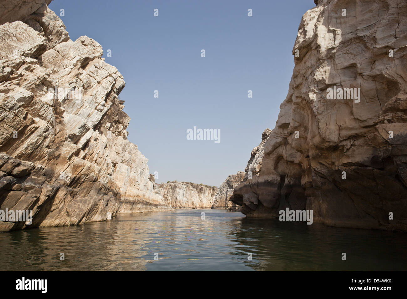Marble rocks of jabalpur district hi-res stock photography and images ...
