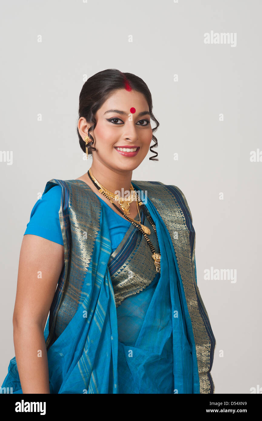Bengali woman smiling hi-res stock photography and images - Alamy