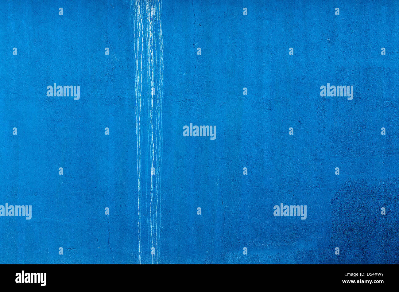 Blue Wall with white trickle. Horizontal. Background Stock Photo - Alamy