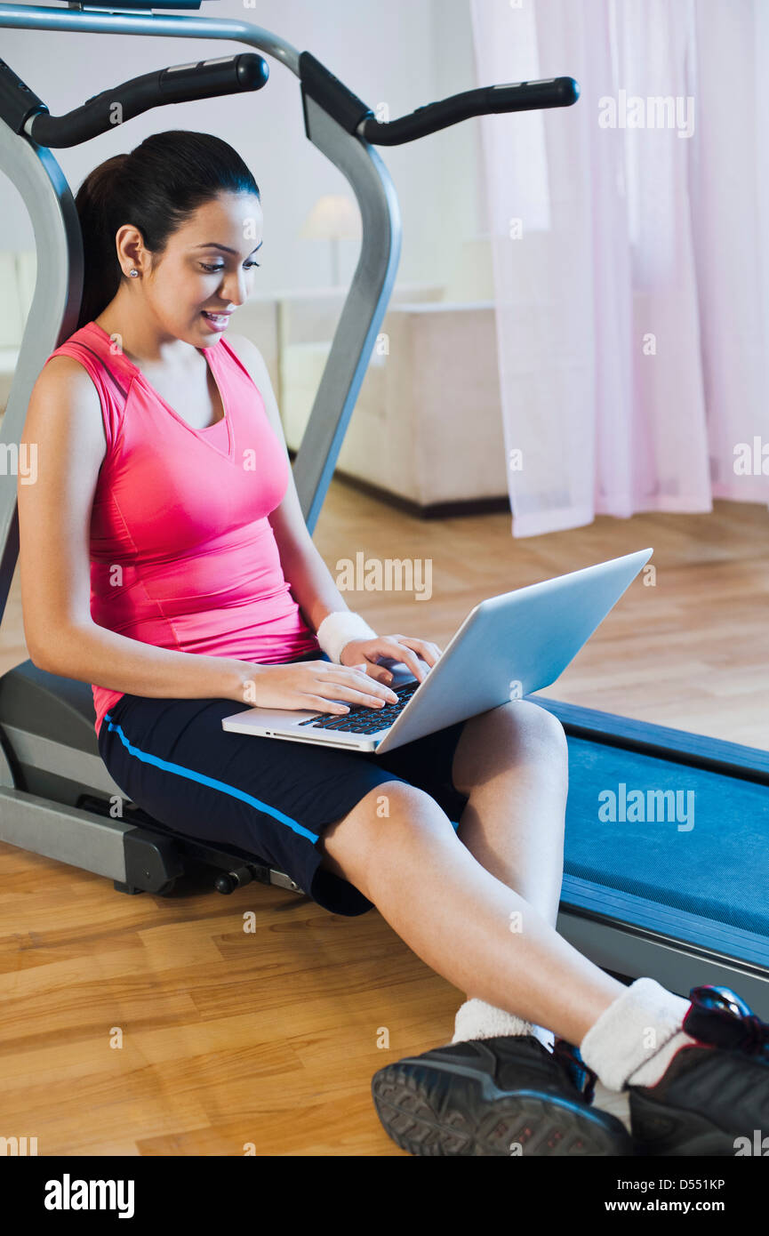 Indian young woman treadmill hi-res stock photography and images - Alamy
