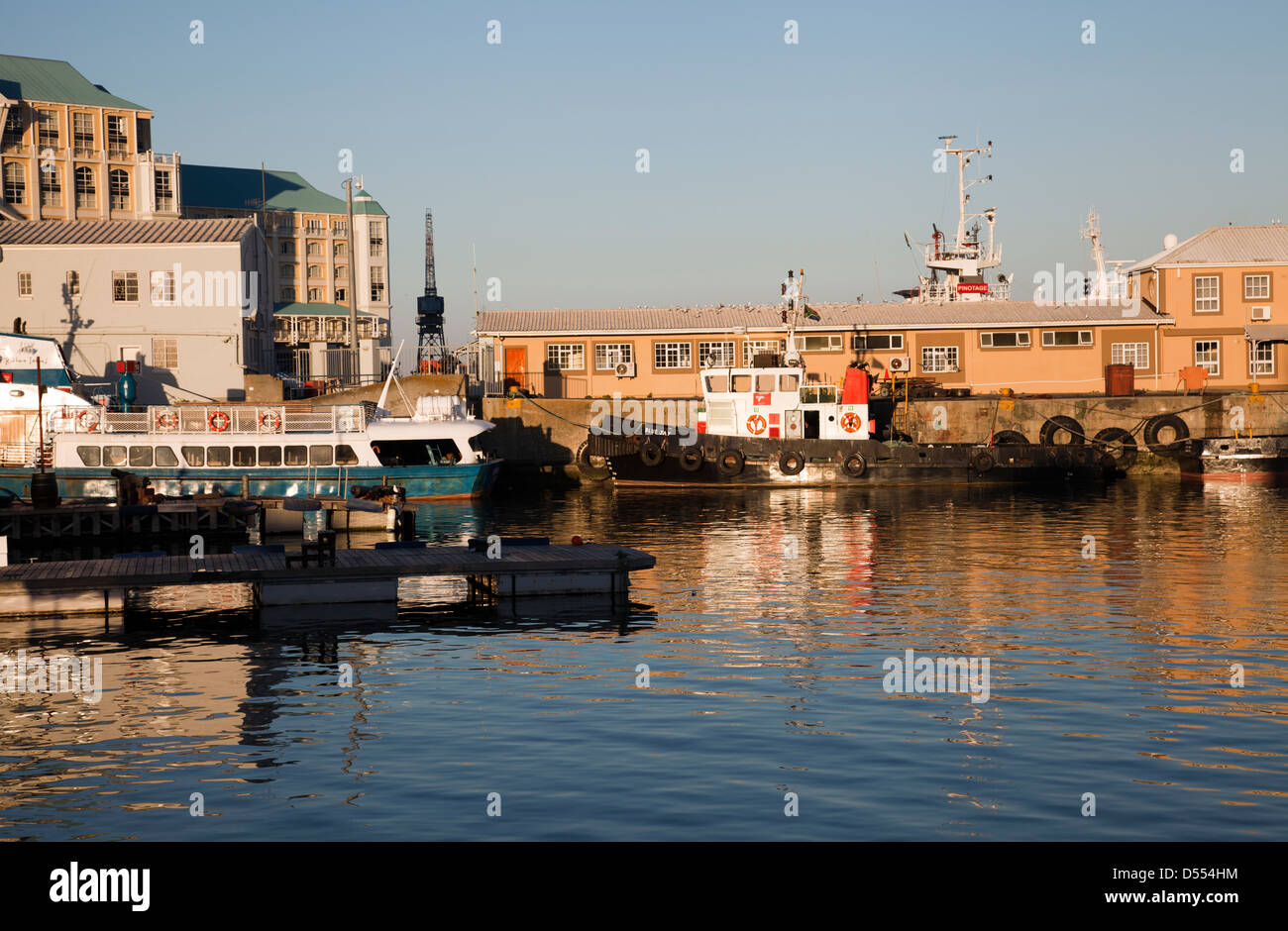 Town waterfront hi-res stock photography and images - Alamy