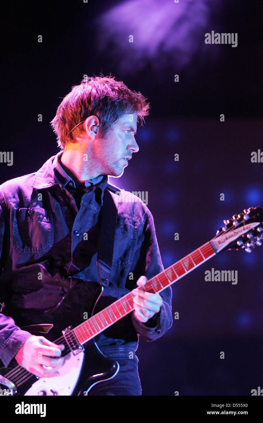 Radiohead In Concert Stock Photo - Alamy