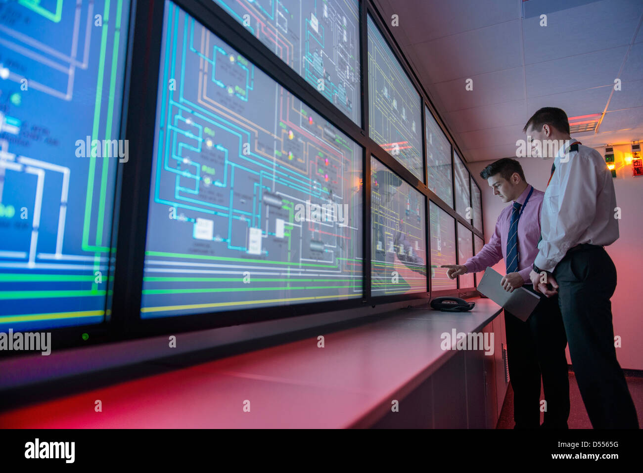 Boat engine phone hi-res stock photography and images - Alamy