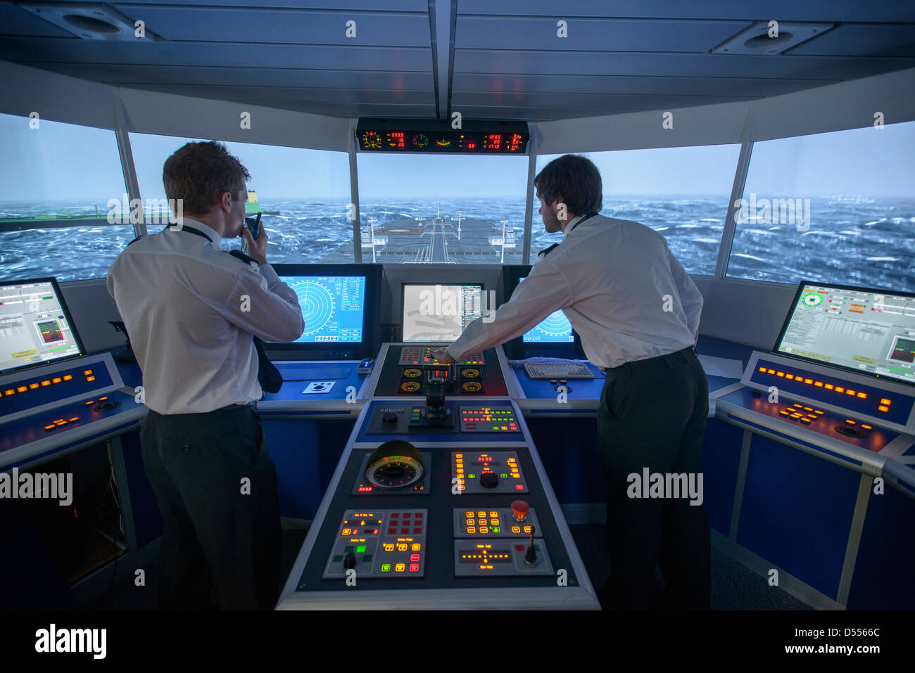 Vessel navigation bridge hi-res stock photography and images - Alamy