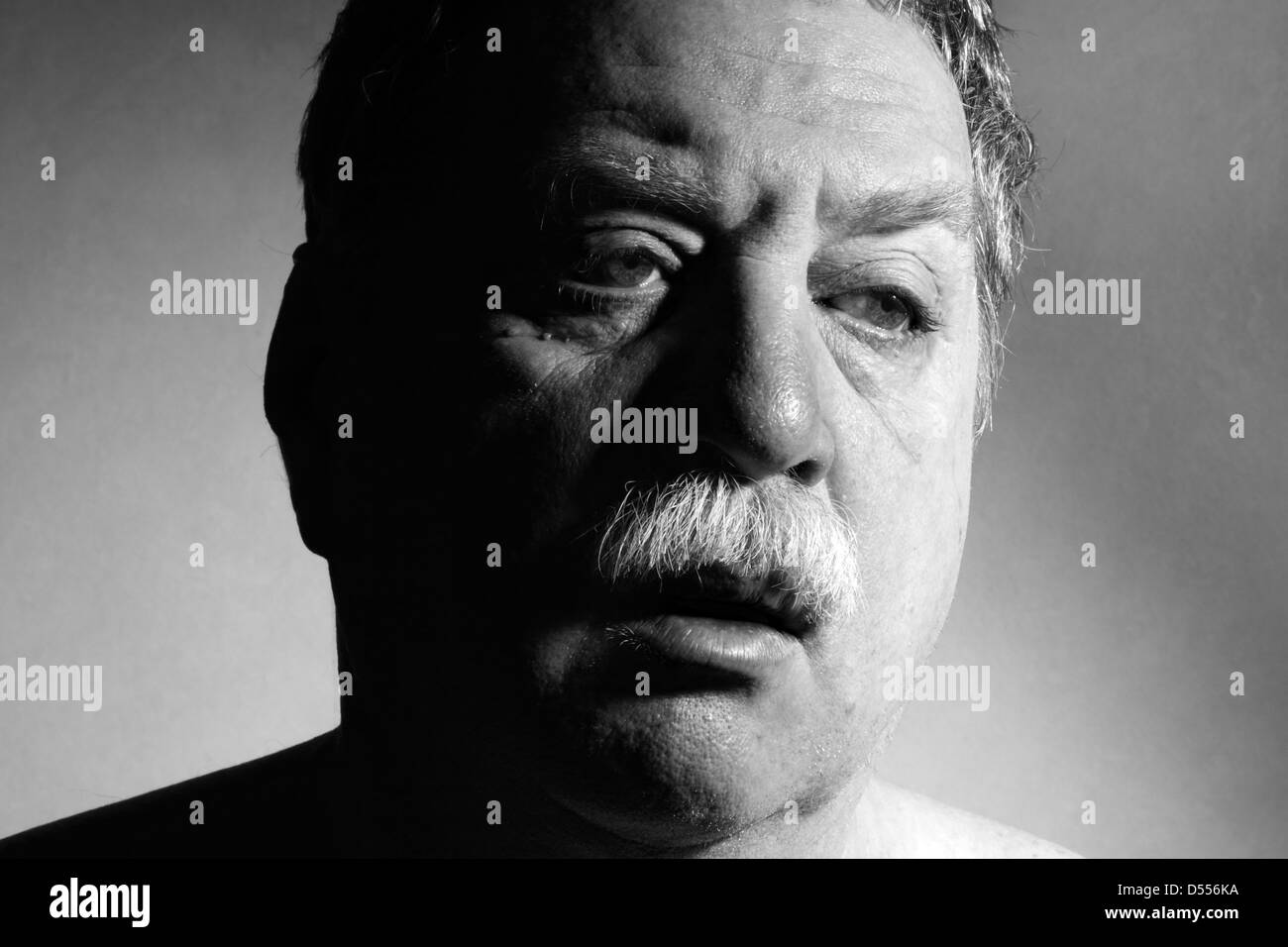 To be weary hi-res stock photography and images - Alamy