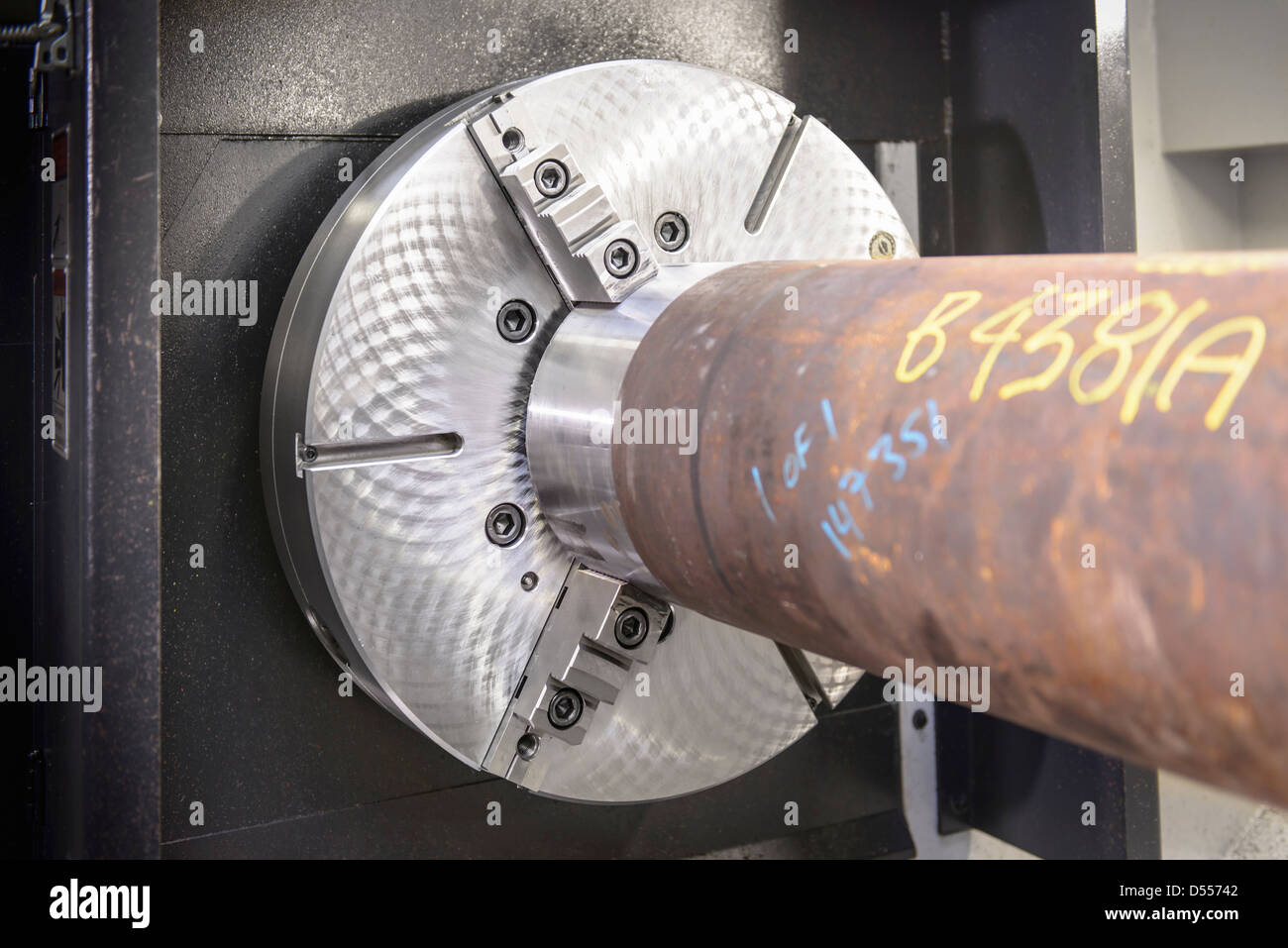 Chuck lathe hi-res stock photography and images - Alamy