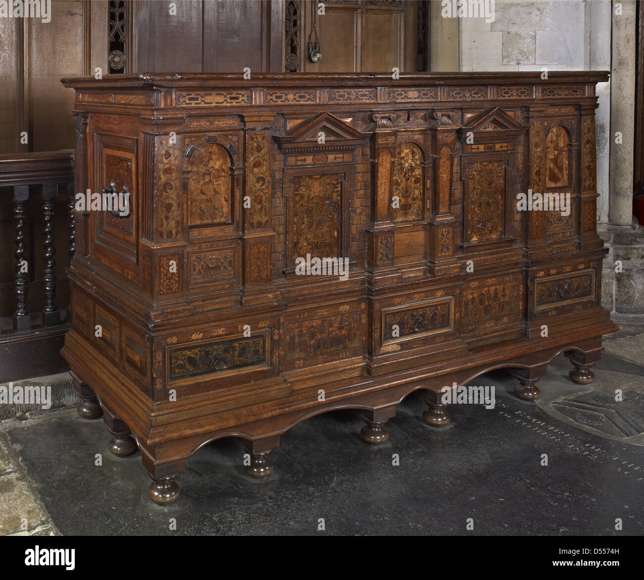 Nonesuch chest hi-res stock photography and images - Alamy