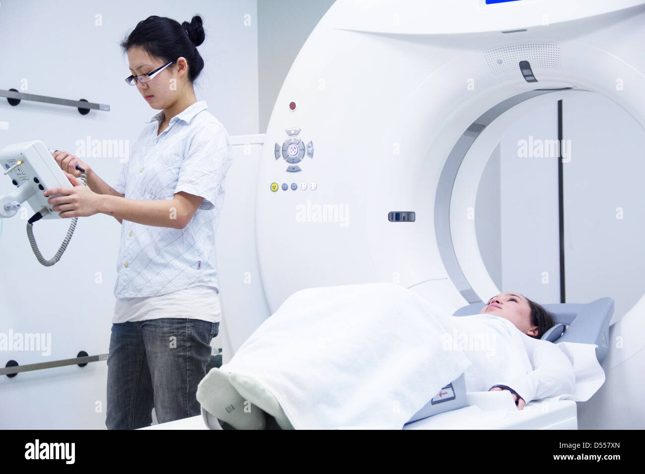 Mri assessment hi-res stock photography and images - Alamy