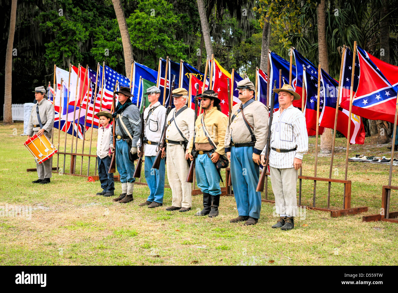 Civil war southern historic battle reenactment hi-res stock photography ...