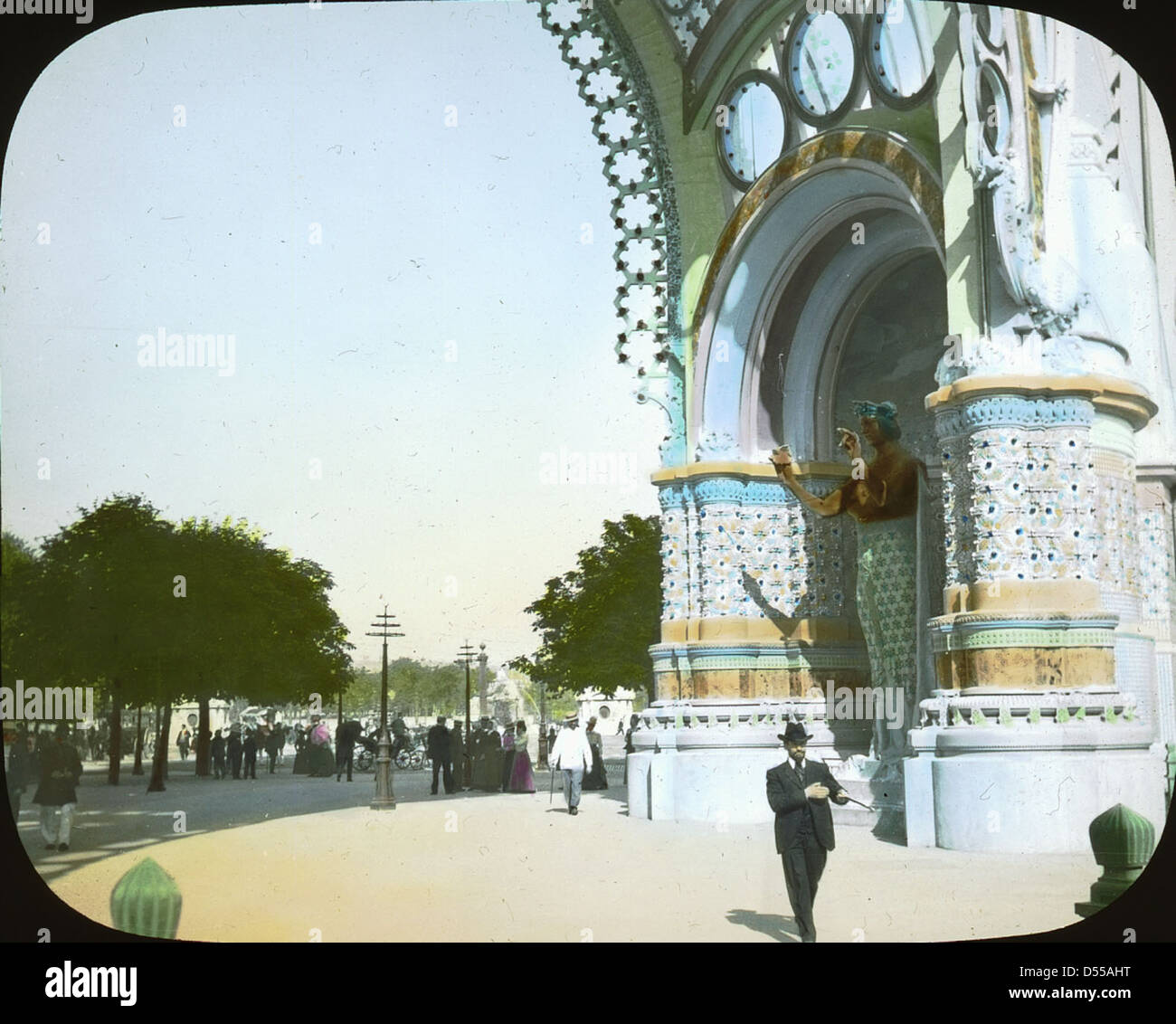 Paris Exposition: Place de la Concorde, entrance gate, Paris, France ...