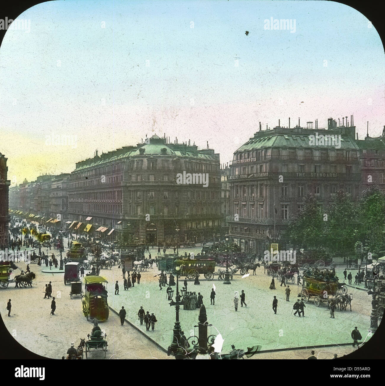 Place de l'opera paris hi-res stock photography and images - Alamy